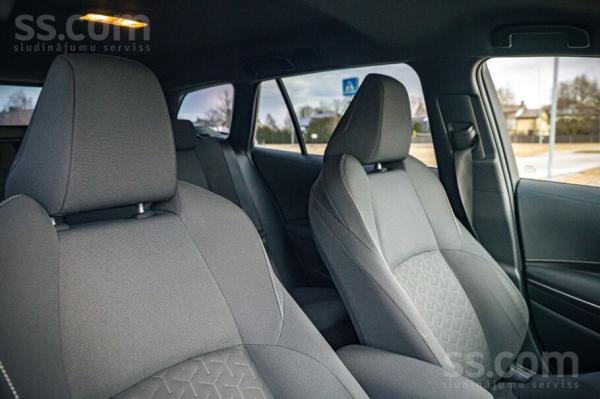 Pelēks Toyota Corolla 2019 Rīga, ar dzinēja tilpumu 1.20 L un nobraukumu 0 tūkst. km par 12990 €, foto 10 vietnē AUTOMOTO.COM.LV