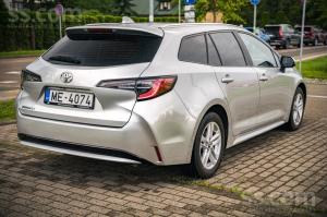 Pelēks Toyota Corolla 2019 Rīga, ar dzinēja tilpumu 1.20 L un nobraukumu 118 tūkst. km par 12990 €, foto 5 vietnē AUTOMOTO.COM.LV
