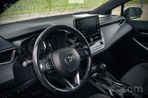 Pelēks Toyota Corolla 2019 Rīga, ar dzinēja tilpumu 1.20 L un nobraukumu 118 tūkst. km par 12990 €, foto 12 vietnē AUTOMOTO.COM.LV