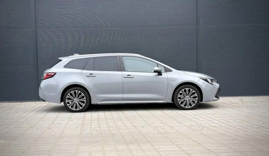 Pelēks Toyota Corolla 2019 Rīga, ar dzinēja tilpumu 2.00 L un nobraukumu 148 tūkst. km par 16495 €, foto 6 vietnē AUTOMOTO.COM.LV