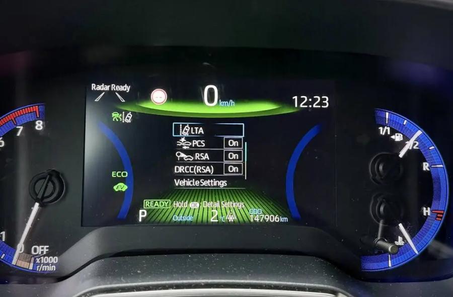 Pelēks Toyota Corolla 2019 Rīga, ar dzinēja tilpumu 2.00 L un nobraukumu 148 tūkst. km par 16495 €, foto 13 vietnē AUTOMOTO.COM.LV