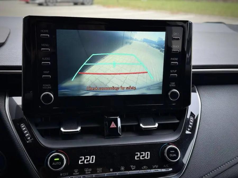 Pelēks Toyota Corolla 2019 Rīga, ar dzinēja tilpumu 2.00 L un nobraukumu 148 tūkst. km par 16495 €, foto 16 vietnē AUTOMOTO.COM.LV