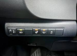 Pelēks Toyota Corolla 2019 Rīga, ar dzinēja tilpumu 2.00 L un nobraukumu 148 tūkst. km par 16495 €, foto 17 vietnē AUTOMOTO.COM.LV