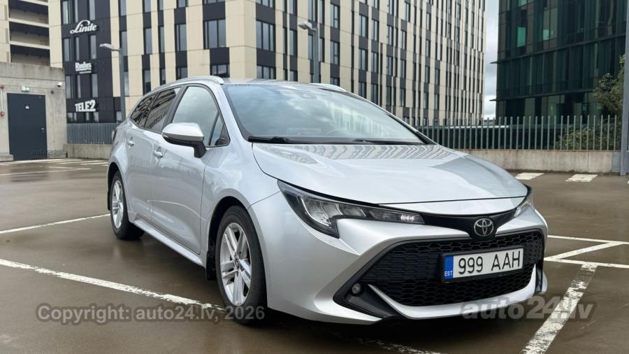 Grey Toyota Corolla 2019 in Tallinn, with an engine capacity of 1.20 L and mileage of 80 thousand km for 15000 €, photo 4 on AUTOMOTO.COM.LV