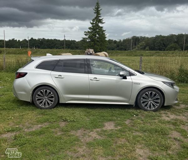 Pelēks Toyota Corolla 2019 Kauņa, ar dzinēja tilpumu 1.80 L un nobraukumu 205 tūkst. km par 13000 €, foto 5 vietnē AUTOMOTO.COM.LV