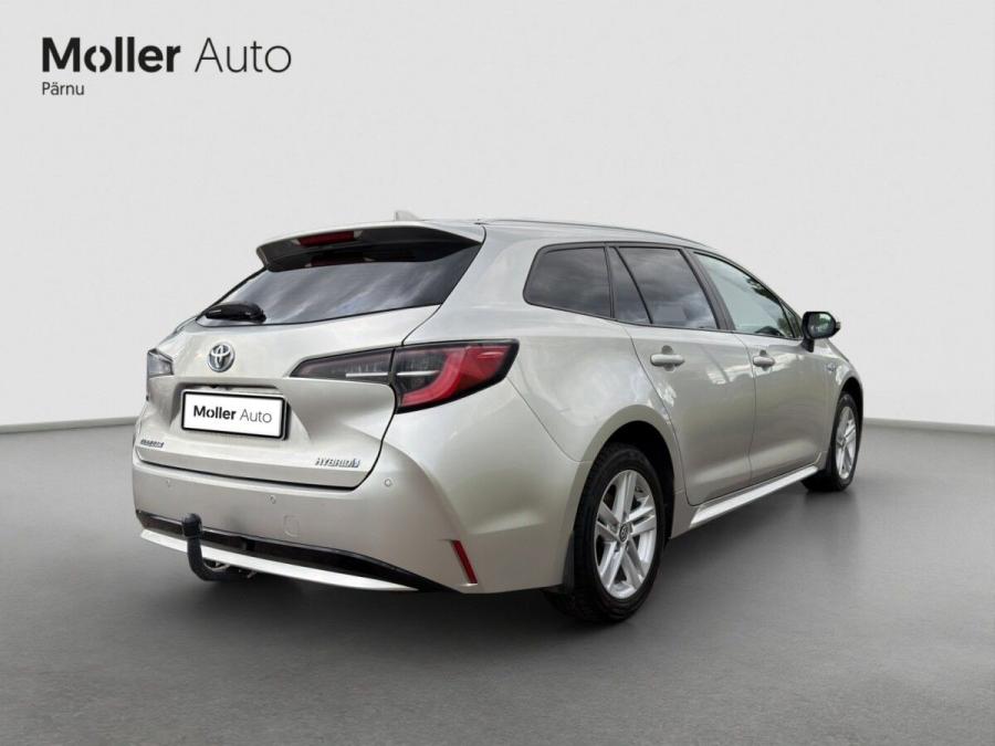 Pelēks Toyota Corolla 2019 Pērnava, ar dzinēja tilpumu 1.80 L un nobraukumu 146 tūkst. km par 17950 €, foto 3 vietnē AUTOMOTO.COM.LV