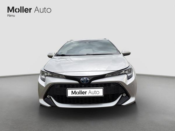 Grey Toyota Corolla 2019 in Parnu, with an engine capacity of 1.80 L and mileage of 146 thousand km for 17950 €, photo 3 on AUTOMOTO.COM.LV