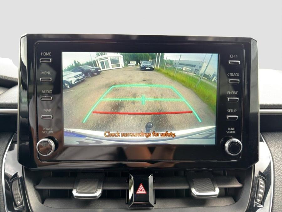 Pelēks Toyota Corolla 2019 Pērnava, ar dzinēja tilpumu 1.80 L un nobraukumu 146 tūkst. km par 17950 €, foto 14 vietnē AUTOMOTO.COM.LV