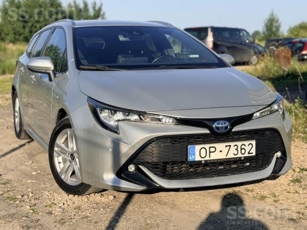 Pelēks Toyota Corolla 2019 Rīga, ar dzinēja tilpumu 1.80 L un nobraukumu 203 tūkst. km par 14995 €, foto 1 vietnē AUTOMOTO.COM.LV