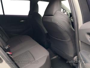 Pelēks Toyota Corolla 2019 Tallina, ar dzinēja tilpumu 1.20 L un nobraukumu 64 tūkst. km par 16895 €, foto 8 vietnē AUTOMOTO.COM.LV