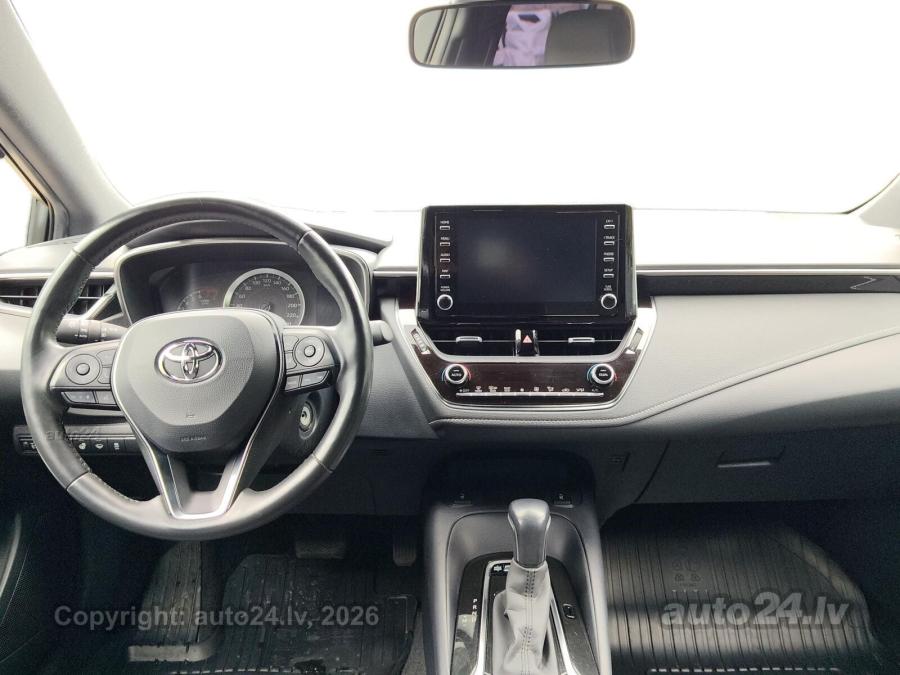 Pelēks Toyota Corolla 2019 Tallina, ar dzinēja tilpumu 1.20 L un nobraukumu 64 tūkst. km par 16895 €, foto 9 vietnē AUTOMOTO.COM.LV