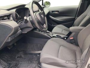 Pelēks Toyota Corolla 2019 Tallina, ar dzinēja tilpumu 1.20 L un nobraukumu 64 tūkst. km par 16895 €, foto 12 vietnē AUTOMOTO.COM.LV