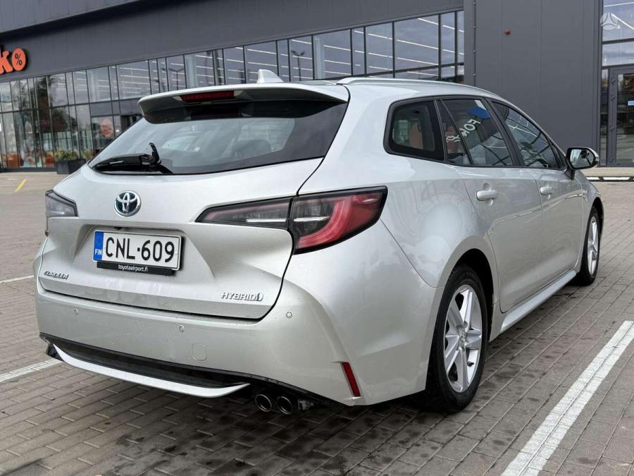 Pelēks Toyota Corolla 2019 Šauļi, ar dzinēja tilpumu 1.99 L un nobraukumu 354 tūkst. km par 10100 €, foto 4 vietnē AUTOMOTO.COM.LV