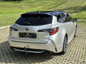 Grey Toyota Corolla 2019 in Kaunas, with an engine capacity of 1.99 L and mileage of 199 thousand km for 16950 €, photo 8 on AUTOMOTO.COM.LV