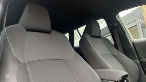 Grey Toyota Corolla 2019 in Marijampole, with an engine capacity of 1.80 L and mileage of 221 thousand km for 13990 €, photo 33 on AUTOMOTO.COM.LV
