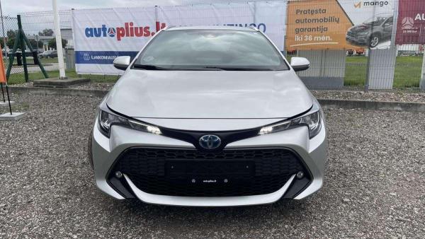 Grey Toyota Corolla 2019 in Marijampole, with an engine capacity of 1.80 L and mileage of 221 thousand km for 13990 €, photo 6 on AUTOMOTO.COM.LV