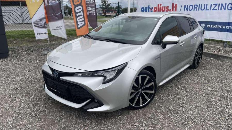 Grey Toyota Corolla 2019 in Marijampole, with an engine capacity of 1.80 L and mileage of 221 thousand km for 13990 €, photo 11 on AUTOMOTO.COM.LV
