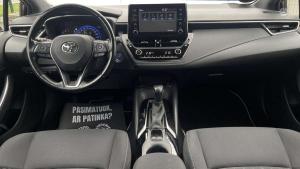Grey Toyota Corolla 2019 in Marijampole, with an engine capacity of 1.80 L and mileage of 221 thousand km for 13700 €, photo 3 on AUTOMOTO.COM.LV