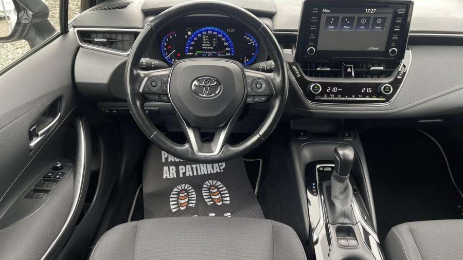 Grey Toyota Corolla 2019 in Marijampole, with an engine capacity of 1.80 L and mileage of 221 thousand km for 13700 €, photo 24 on AUTOMOTO.COM.LV