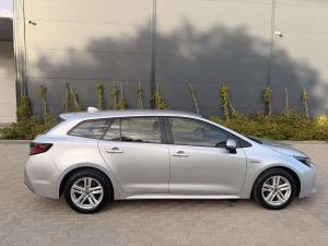Grey Toyota Corolla 2019 in Vilnius, with an engine capacity of 1.80 L and mileage of 169 thousand km for 15900 €, photo 6 on AUTOMOTO.COM.LV