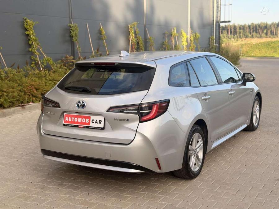 Grey Toyota Corolla 2019 in Vilnius, with an engine capacity of 1.80 L and mileage of 169 thousand km for 15900 €, photo 7 on AUTOMOTO.COM.LV
