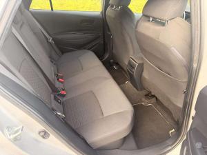Grey Toyota Corolla 2019 in Vilnius, with an engine capacity of 1.80 L and mileage of 169 thousand km for 15900 €, photo 25 on AUTOMOTO.COM.LV