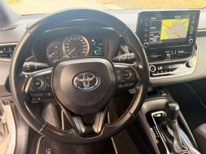 Grey Toyota Corolla 2019 in Vilnius, with an engine capacity of 1.80 L and mileage of 169 thousand km for 15900 €, photo 33 on AUTOMOTO.COM.LV