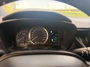 Grey Toyota Corolla 2019 in Vilnius, with an engine capacity of 1.80 L and mileage of 169 thousand km for 15900 €, photo 36 on AUTOMOTO.COM.LV