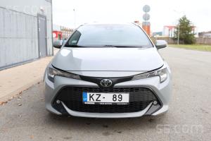 Grey Toyota Corolla 2019 in Riga, with an engine capacity of 1.20 L and mileage of 170 thousand km for 11999 €, photo 6 on AUTOMOTO.COM.LV