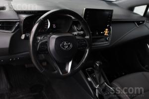 Grey Toyota Corolla 2019 in Riga, with an engine capacity of 1.20 L and mileage of 170 thousand km for 11999 €, photo 12 on AUTOMOTO.COM.LV