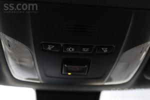 Grey Toyota Corolla 2019 in Riga, with an engine capacity of 1.20 L and mileage of 170 thousand km for 11999 €, photo 23 on AUTOMOTO.COM.LV