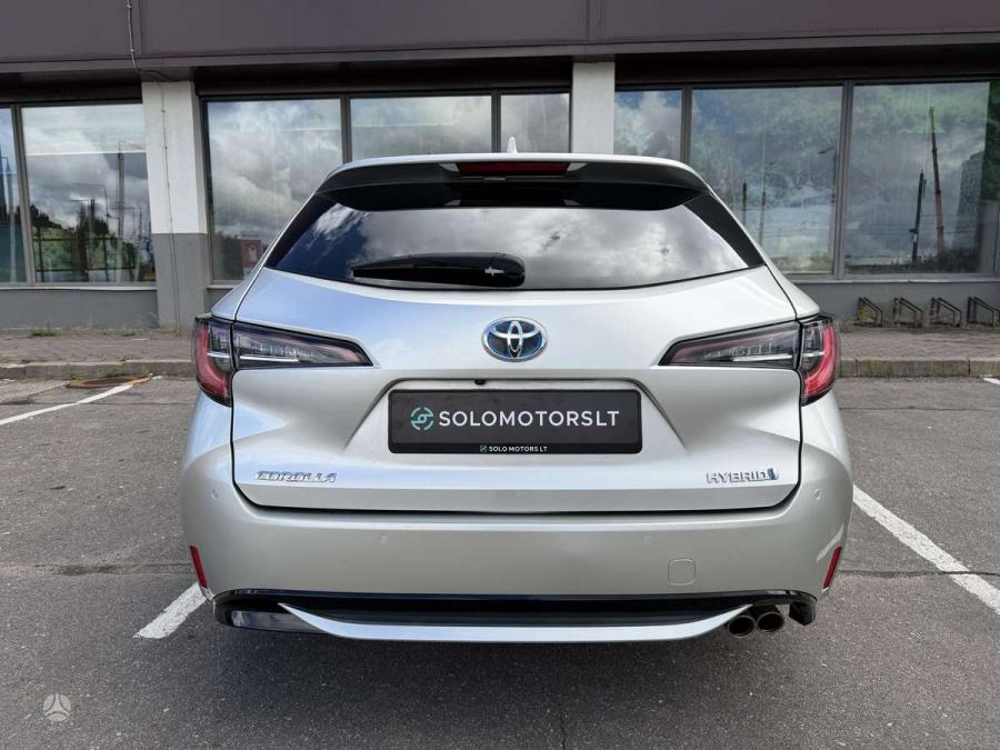 Pelēks Toyota Corolla 2019 Viļņa, ar dzinēja tilpumu 1.99 L un nobraukumu 121 tūkst. km par 16800 €, foto 5 vietnē AUTOMOTO.COM.LV