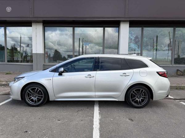 Pelēks Toyota Corolla 2019 Viļņa, ar dzinēja tilpumu 1.99 L un nobraukumu 121 tūkst. km par 16800 €, foto 7 vietnē AUTOMOTO.COM.LV