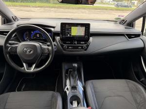 Pelēks Toyota Corolla 2019 Viļņa, ar dzinēja tilpumu 1.99 L un nobraukumu 121 tūkst. km par 16800 €, foto 17 vietnē AUTOMOTO.COM.LV