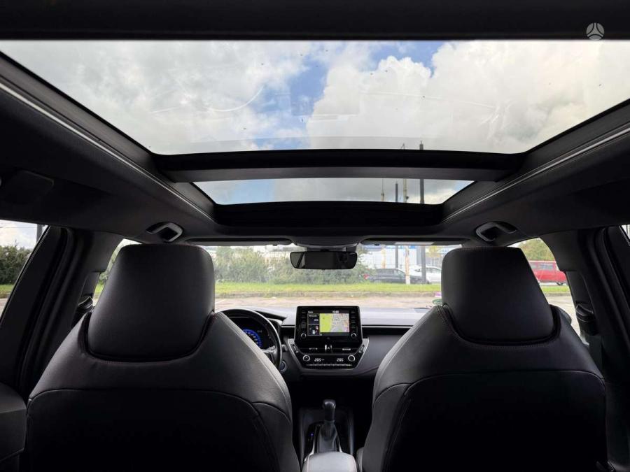 Pelēks Toyota Corolla 2019 Viļņa, ar dzinēja tilpumu 1.99 L un nobraukumu 121 tūkst. km par 16800 €, foto 18 vietnē AUTOMOTO.COM.LV