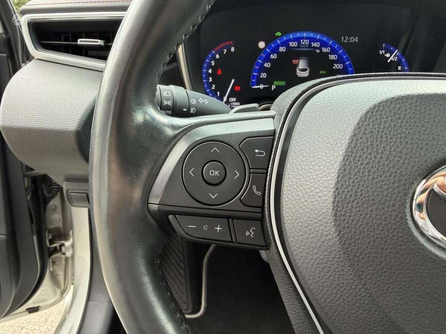 Pelēks Toyota Corolla 2019 Viļņa, ar dzinēja tilpumu 1.99 L un nobraukumu 121 tūkst. km par 16800 €, foto 25 vietnē AUTOMOTO.COM.LV