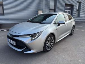 Pelēks Toyota Corolla 2019 Panevēža, ar dzinēja tilpumu 1.99 L un nobraukumu 345 tūkst. km par 11800 €, foto 3 vietnē AUTOMOTO.COM.LV