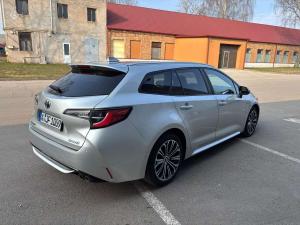 Pelēks Toyota Corolla 2019 Panevēža, ar dzinēja tilpumu 1.99 L un nobraukumu 345 tūkst. km par 11800 €, foto 6 vietnē AUTOMOTO.COM.LV
