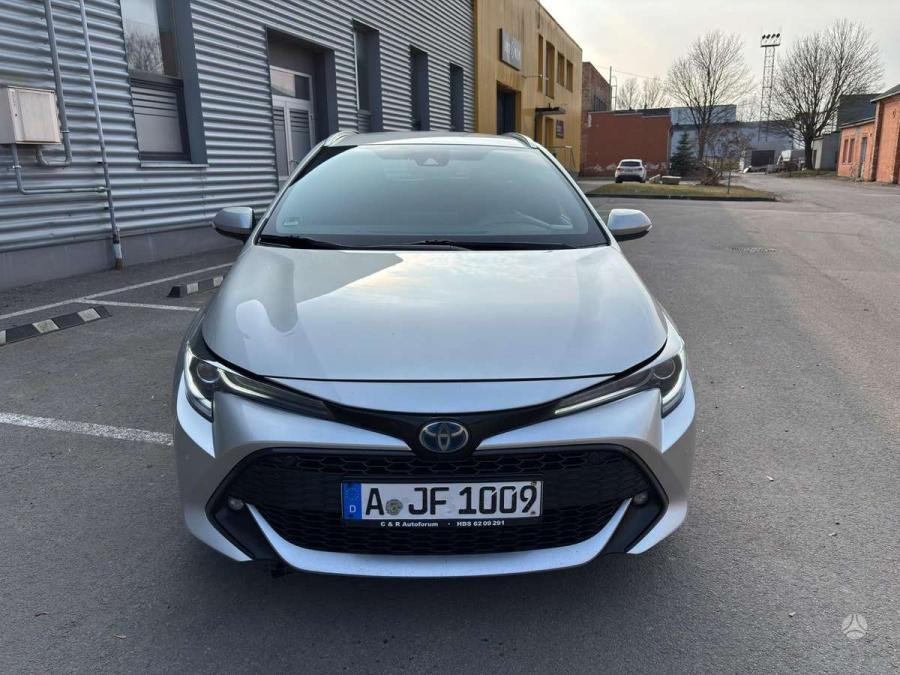Pelēks Toyota Corolla 2019 Panevēža, ar dzinēja tilpumu 1.99 L un nobraukumu 345 tūkst. km par 11800 €, foto 8 vietnē AUTOMOTO.COM.LV