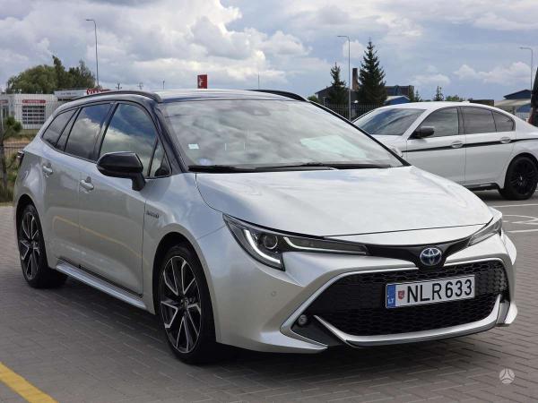 Серый Тойота Королла 2019 в Таураге, объемом двигателя 1.99 л и пробегом 332 тыс. км за 11900 €, фото 4 на AUTOMOTO.COM.LV