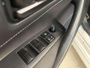 Pelēks Toyota Corolla 2019 Viļņa, ar dzinēja tilpumu 1.80 L un nobraukumu 169 tūkst. km par 15900 €, foto 15 vietnē AUTOMOTO.COM.LV