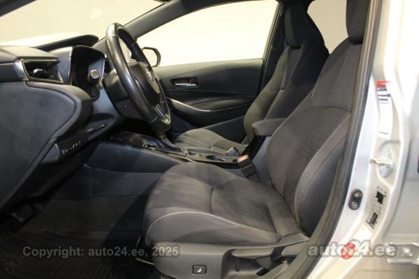 Pelēks Toyota Corolla 2020 Tallina, ar dzinēja tilpumu 1.80 L un nobraukumu 166 tūkst. km par 16990 €, foto 11 vietnē AUTOMOTO.COM.LV