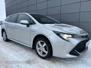 Grey Toyota Corolla 2020 in Kuressaare, with an engine capacity of 1.80 L and mileage of 139 thousand km for 16690 €, photo 3 on AUTOMOTO.COM.LV
