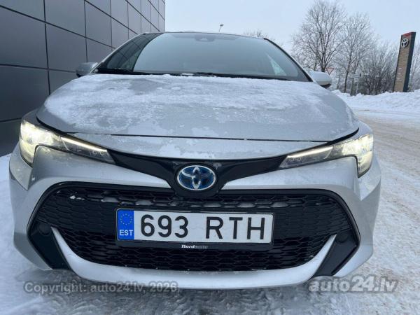 Pelēks Toyota Corolla 2020 Kuresāre, ar dzinēja tilpumu 1.80 L un nobraukumu 139 tūkst. km par 16690 €, foto 2 vietnē AUTOMOTO.COM.LV