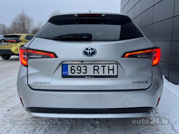 Pelēks Toyota Corolla 2020 Kuresāre, ar dzinēja tilpumu 1.80 L un nobraukumu 139 tūkst. km par 16690 €, foto 5 vietnē AUTOMOTO.COM.LV