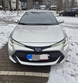 Pelēks Toyota Corolla 2020 Viļņa, ar dzinēja tilpumu 1.99 L un nobraukumu 109 tūkst. km par 20000 €, foto 3 vietnē AUTOMOTO.COM.LV