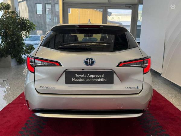 Pelēks Toyota Corolla 2020 Šauļi, ar dzinēja tilpumu 1.80 L un nobraukumu 79 tūkst. km par 19900 €, foto 8 vietnē AUTOMOTO.COM.LV