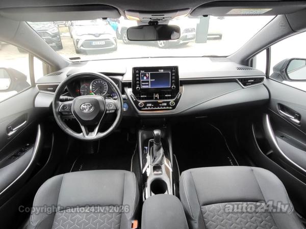 Pelēks Toyota Corolla 2020 Tallina, ar dzinēja tilpumu 1.99 L un nobraukumu 59 tūkst. km par 18995 €, foto 8 vietnē AUTOMOTO.COM.LV