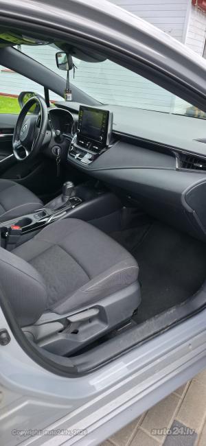 Pelēks Toyota Corolla 2020 Rakvere, ar dzinēja tilpumu 1.20 L un nobraukumu 80 tūkst. km par 15750 €, foto 7 vietnē AUTOMOTO.COM.LV