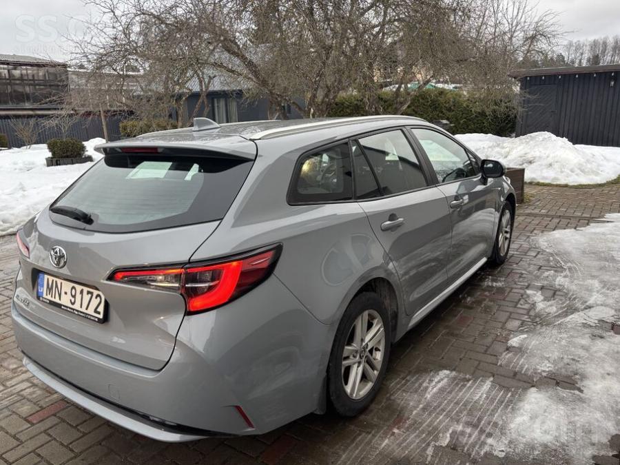 Pelēks Toyota Corolla 2020 Rīga, ar dzinēja tilpumu 1.20 L un nobraukumu 117 tūkst. km par 12900 €, foto 6 vietnē AUTOMOTO.COM.LV